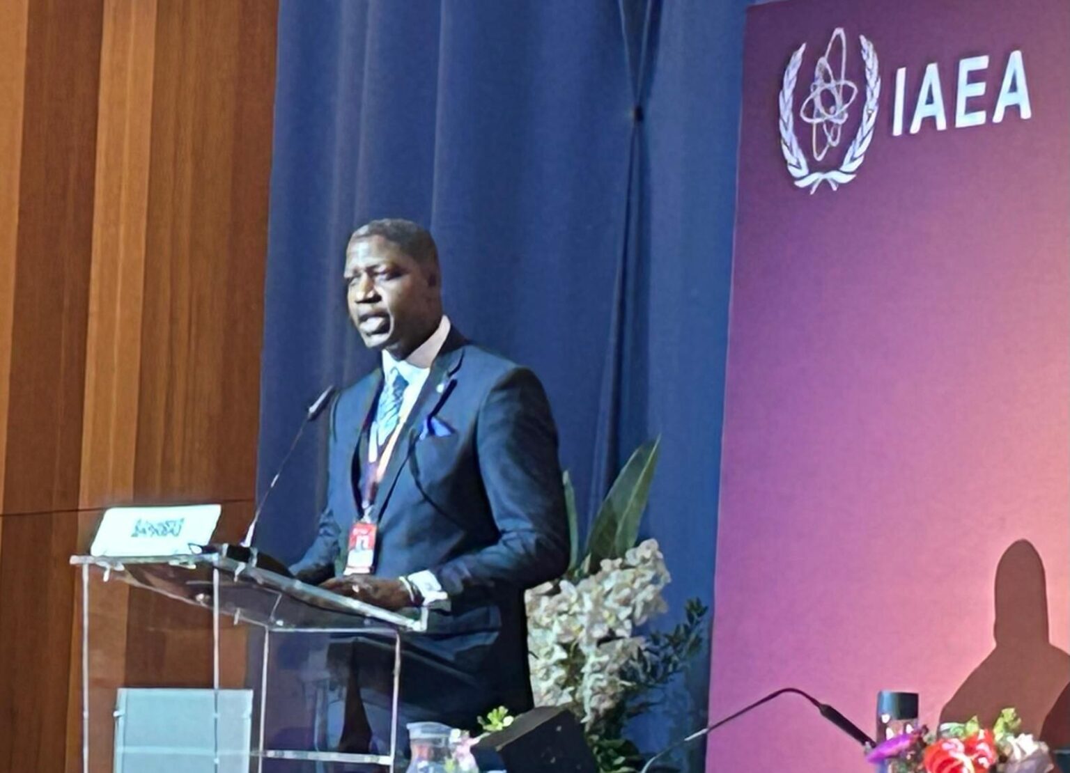 Minister Zane Lightbourne leads Bahamas Delegation To IAEA Nuclear ...